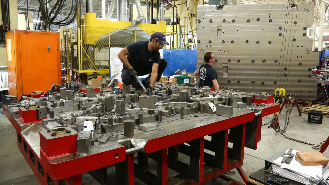 Production Tooling | Custom Plastic Injection Mold