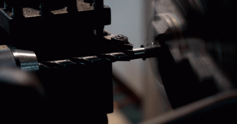 Milling Machine Vs. Lathe: What’s the Difference?