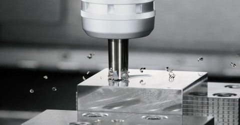 Plain Milling: Process, Types, Benefits, & Applications